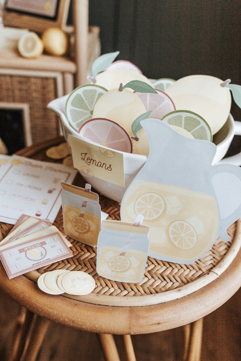 Lemonade Stand Dramatic Play Set – Harbor and Sprout