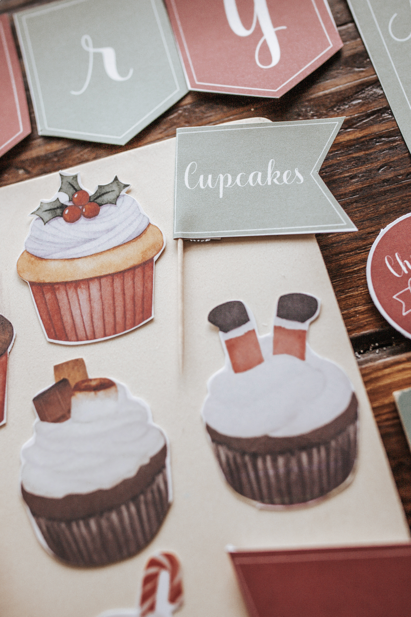 Christmas Bakery Dramatic Play Set – Harbor and Sprout